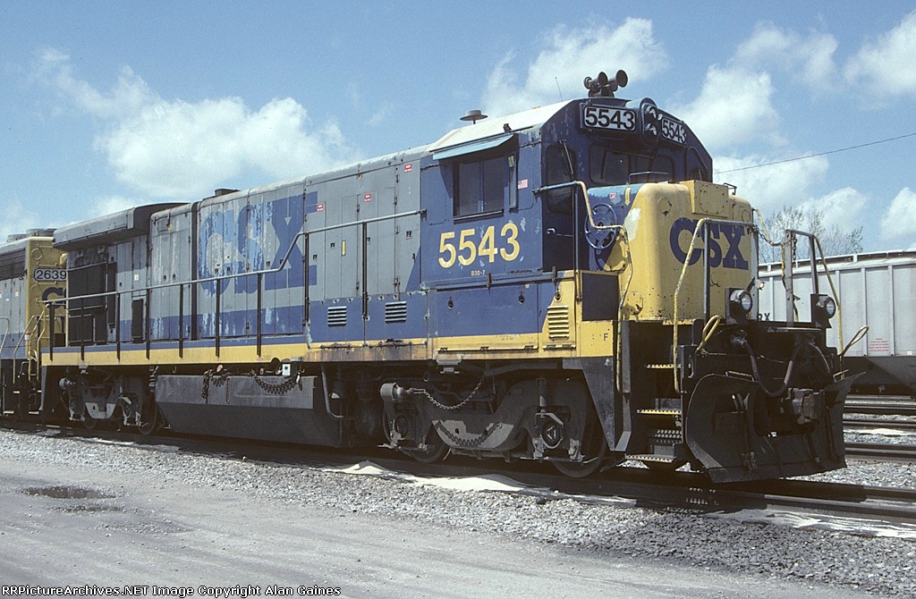 CSX B30-7 5543